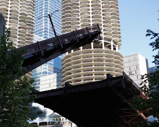 Chicago Drawbridges — Tenspeed Hero